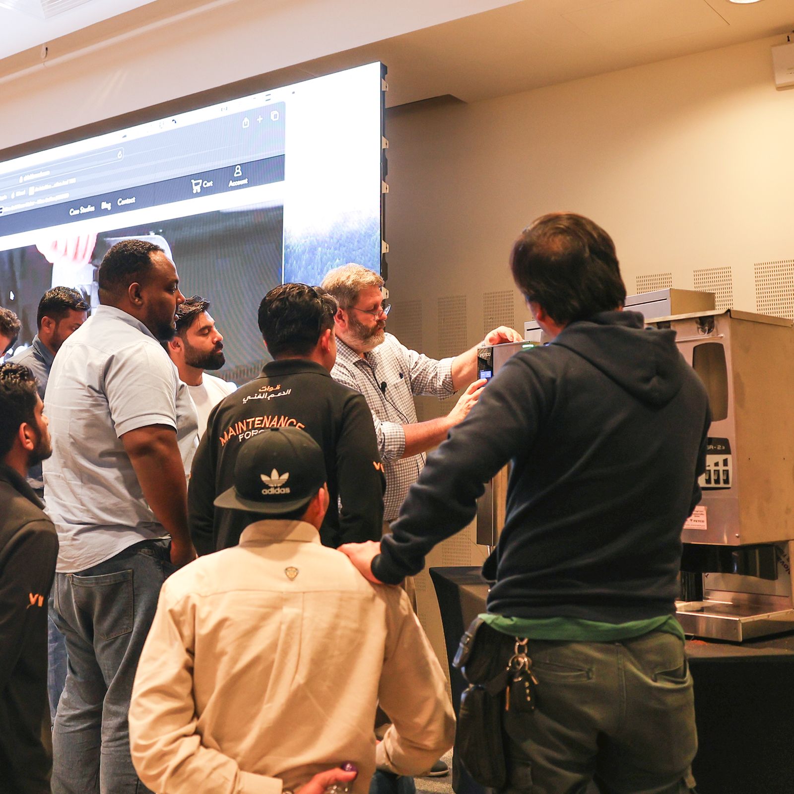 VMCO Gulf | Top Vending Machine & Cafe Product Supplier in KSA